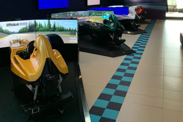 Racing Unleashed: Simracer gewinnt in München 2.300 Euro